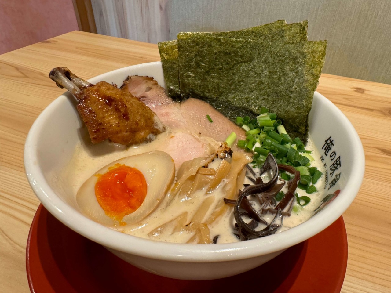 手羽先と豚骨のWスープが極うまの新作がついに爆誕！「俺の豚骨 総本店」 | CBC MAGAZINE（CBCマガジン）